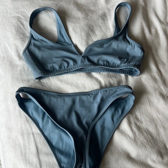 La Hearts | Swim | Full Coverage Swim Suit | Poshmark